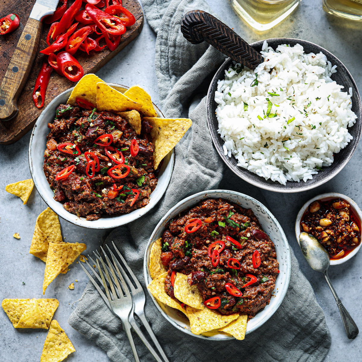 The Cheeky Chilli Con Carne Party Size – Naomis Kitchen